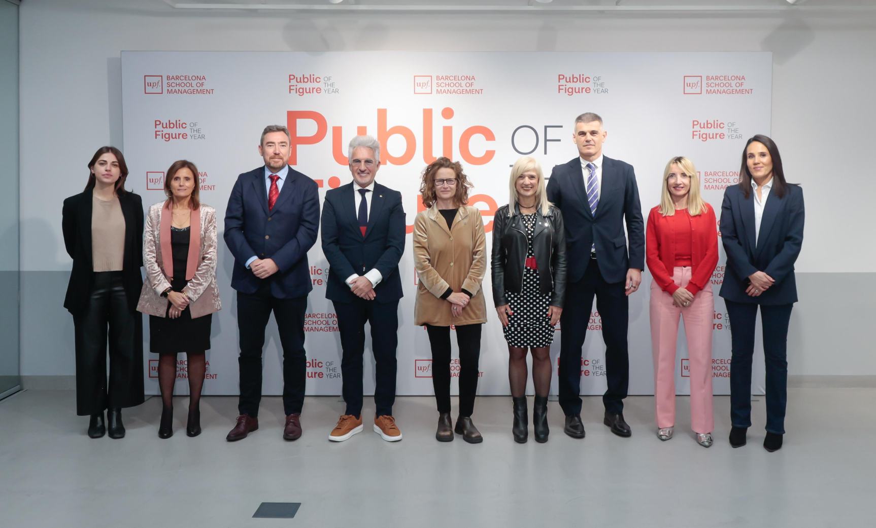 The FC Barcelona Women's Team Receives the Public Figure of the Year Award from UPF-BSM | UPF-BSM